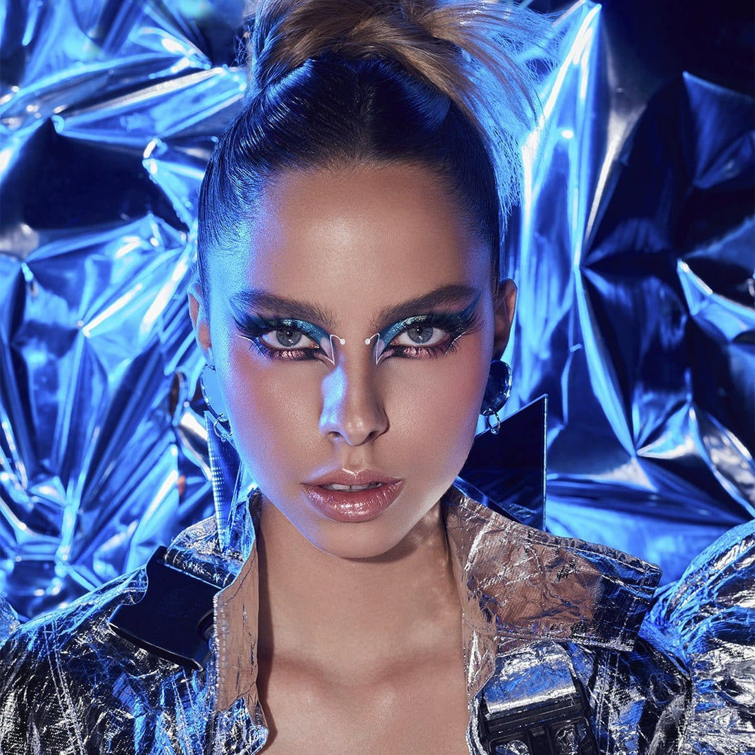 Beauty Creations X Luis Torres - Paleta De Rostro Rubores Y Contorno ...